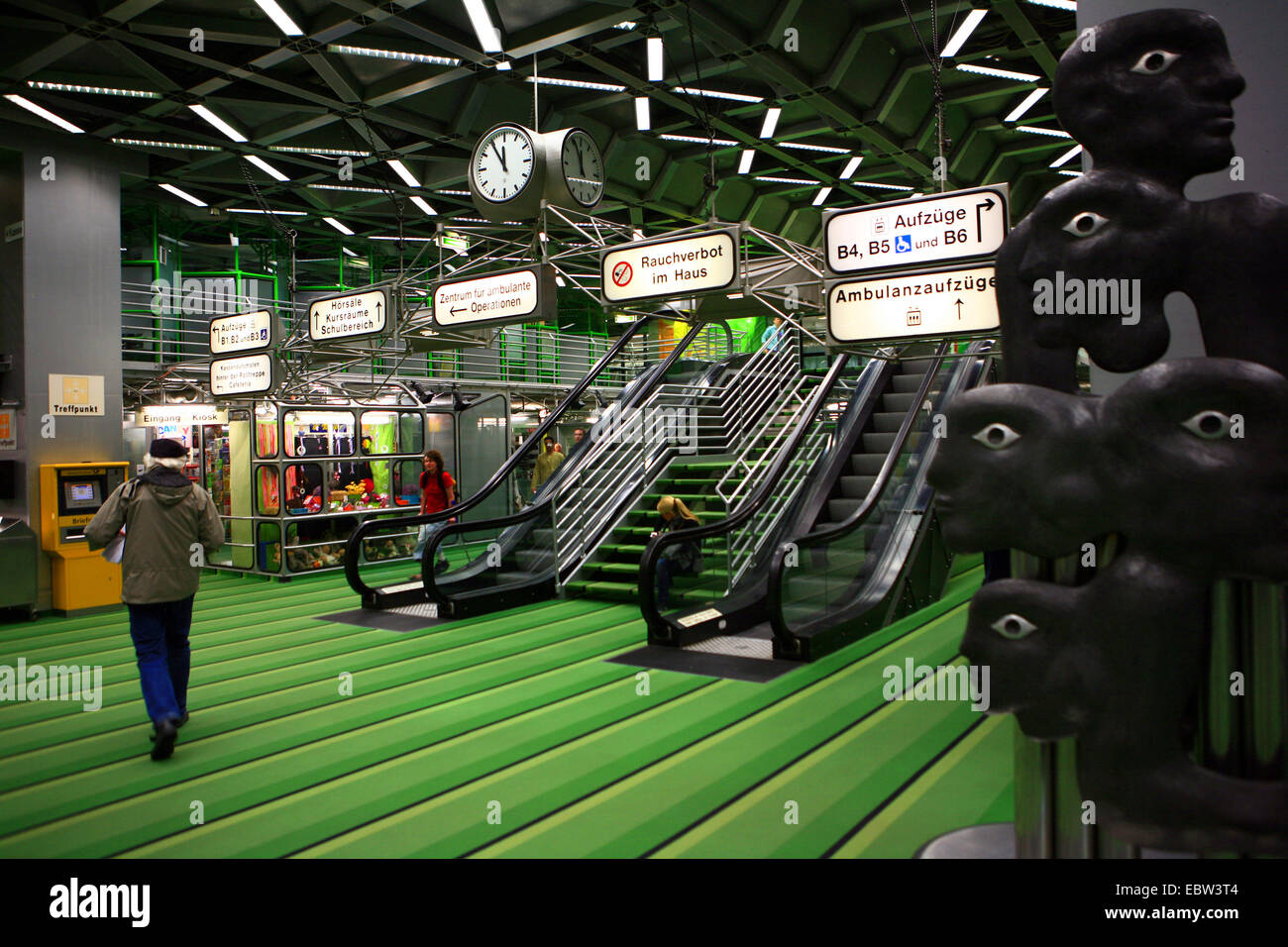 Foyer of university hospital hi-res stock photography and images - Alamy