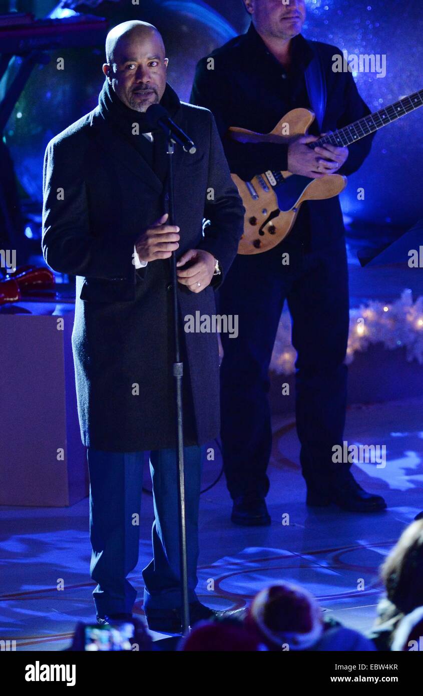 New York, NY, USA. 3rd Dec, 2014. Darius Rucker in attendance for 82nd ...