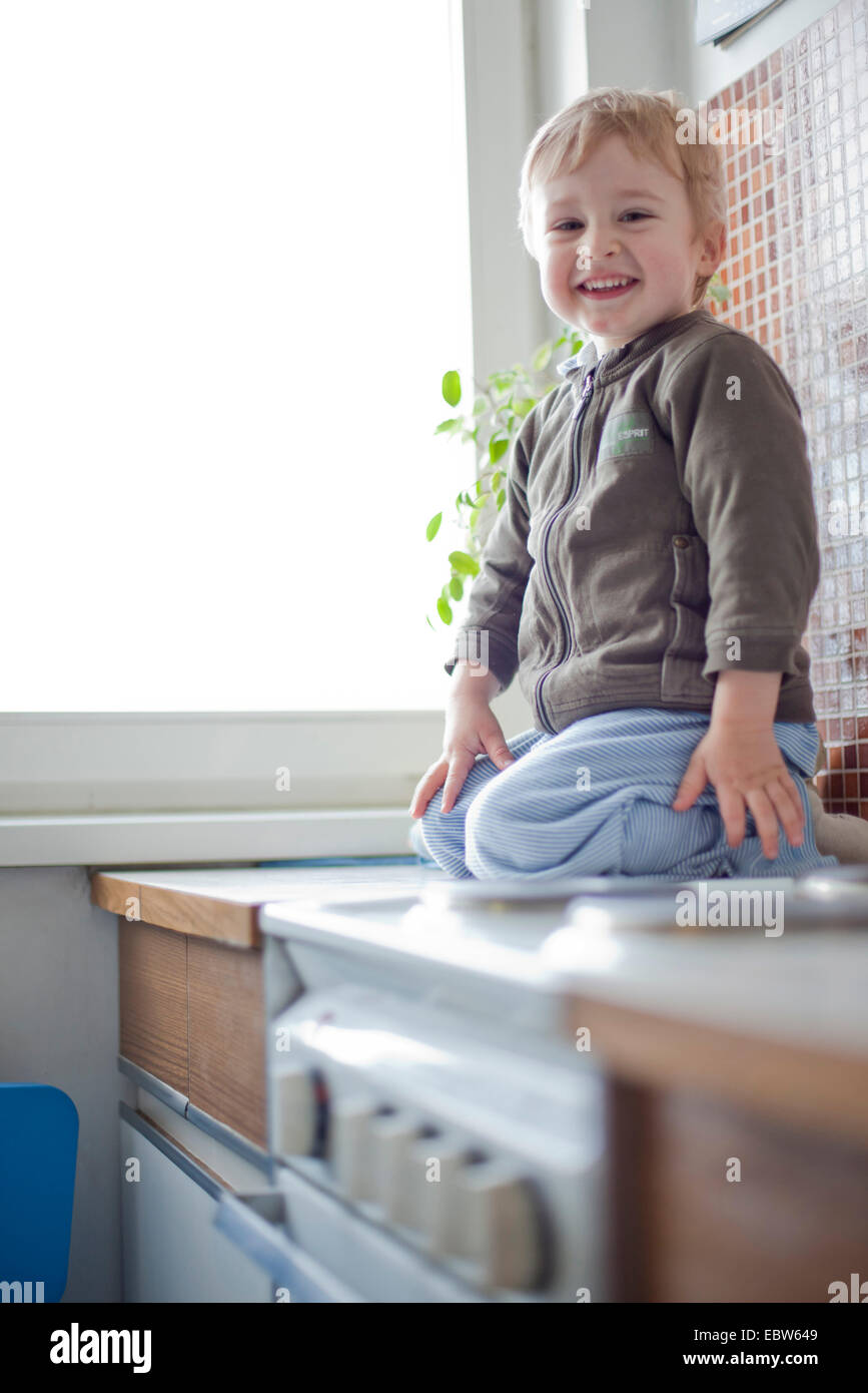 Counter Arch High Resolution Stock Photography and Images - Alamy