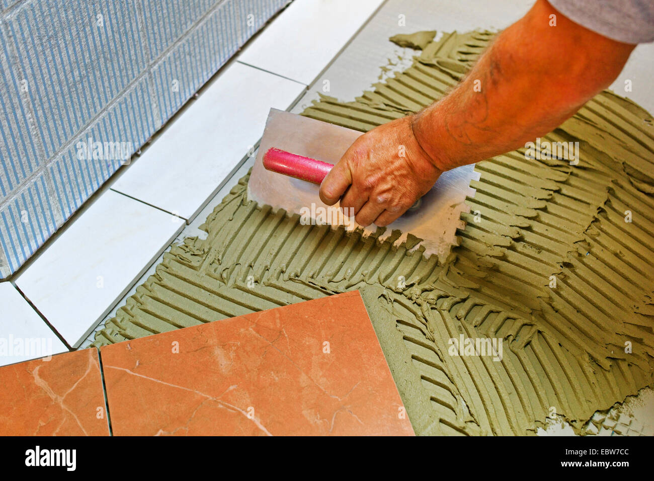 Tiler tools hi-res stock photography and images - Alamy