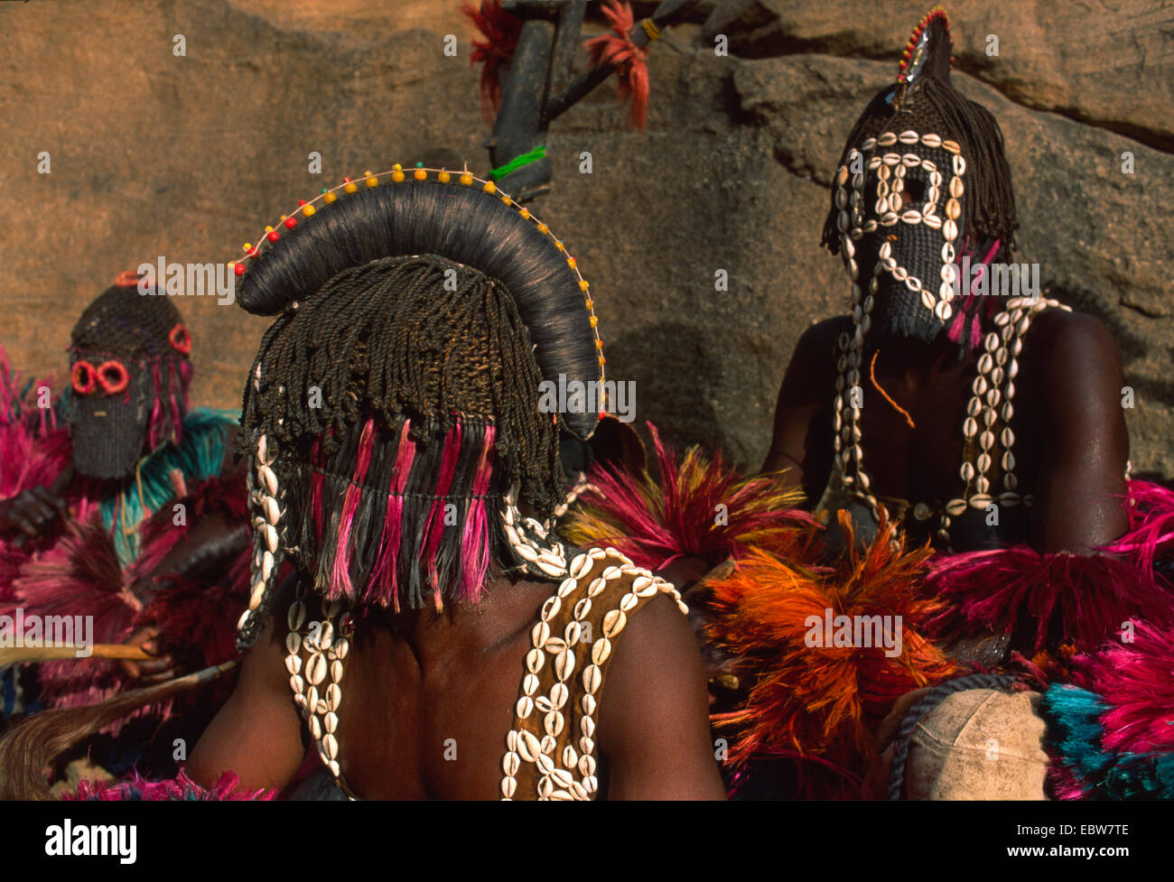 Dogon tribe hi-res stock photography and images - Alamy