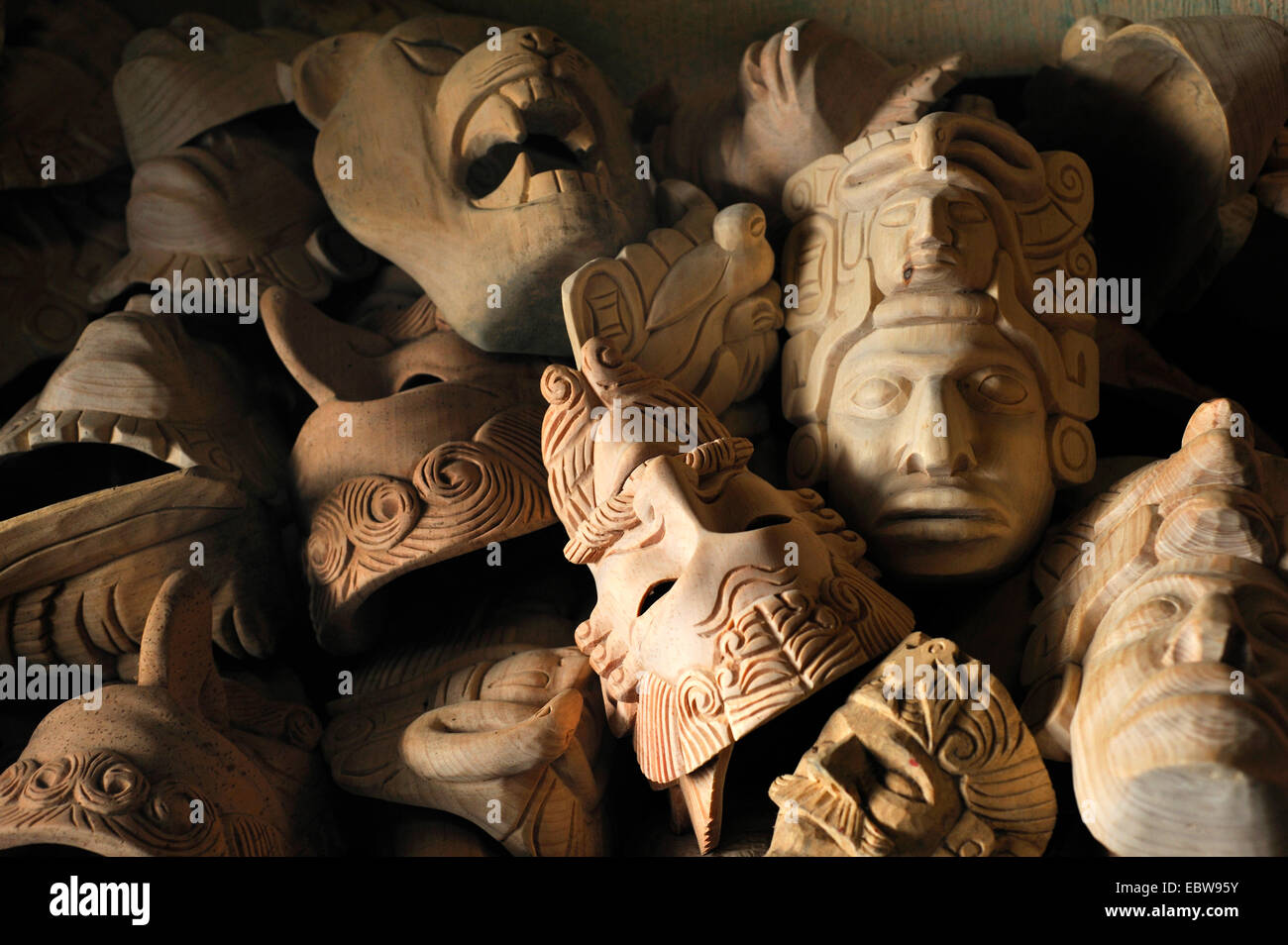 Guatemala maya mask hi-res stock photography and images - Alamy