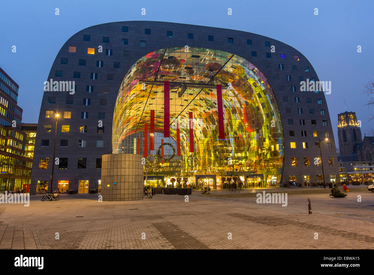 The new Market Hall in Rotterdam Stock Photo - Alamy