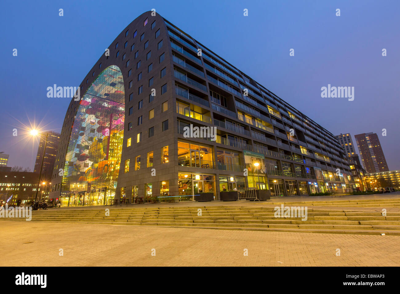 Modern market dining hall hi-res stock photography and images - Alamy