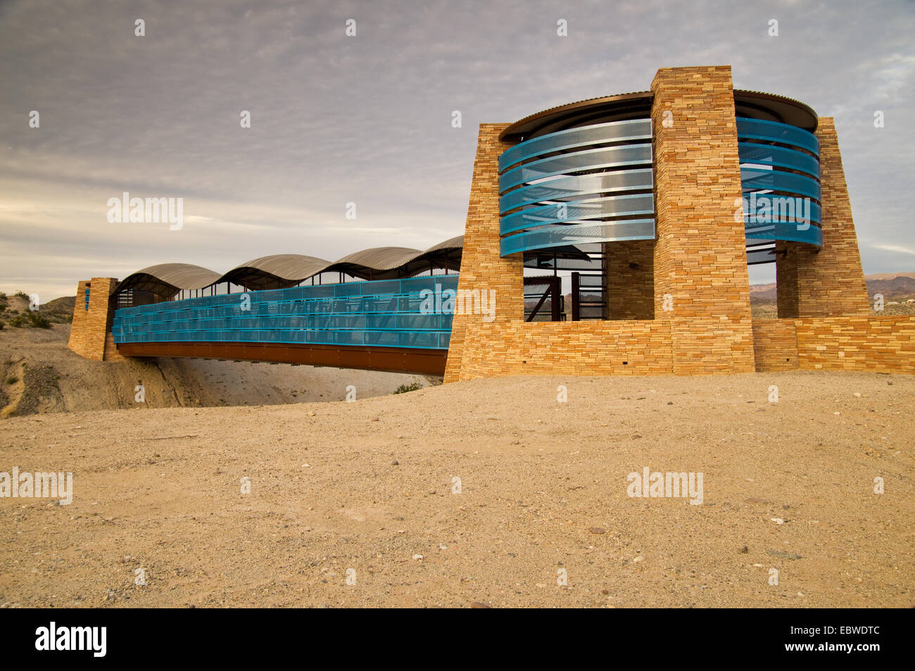 Bridge in middle of desert in Laughlin, Nevada Stock Photo - Alamy