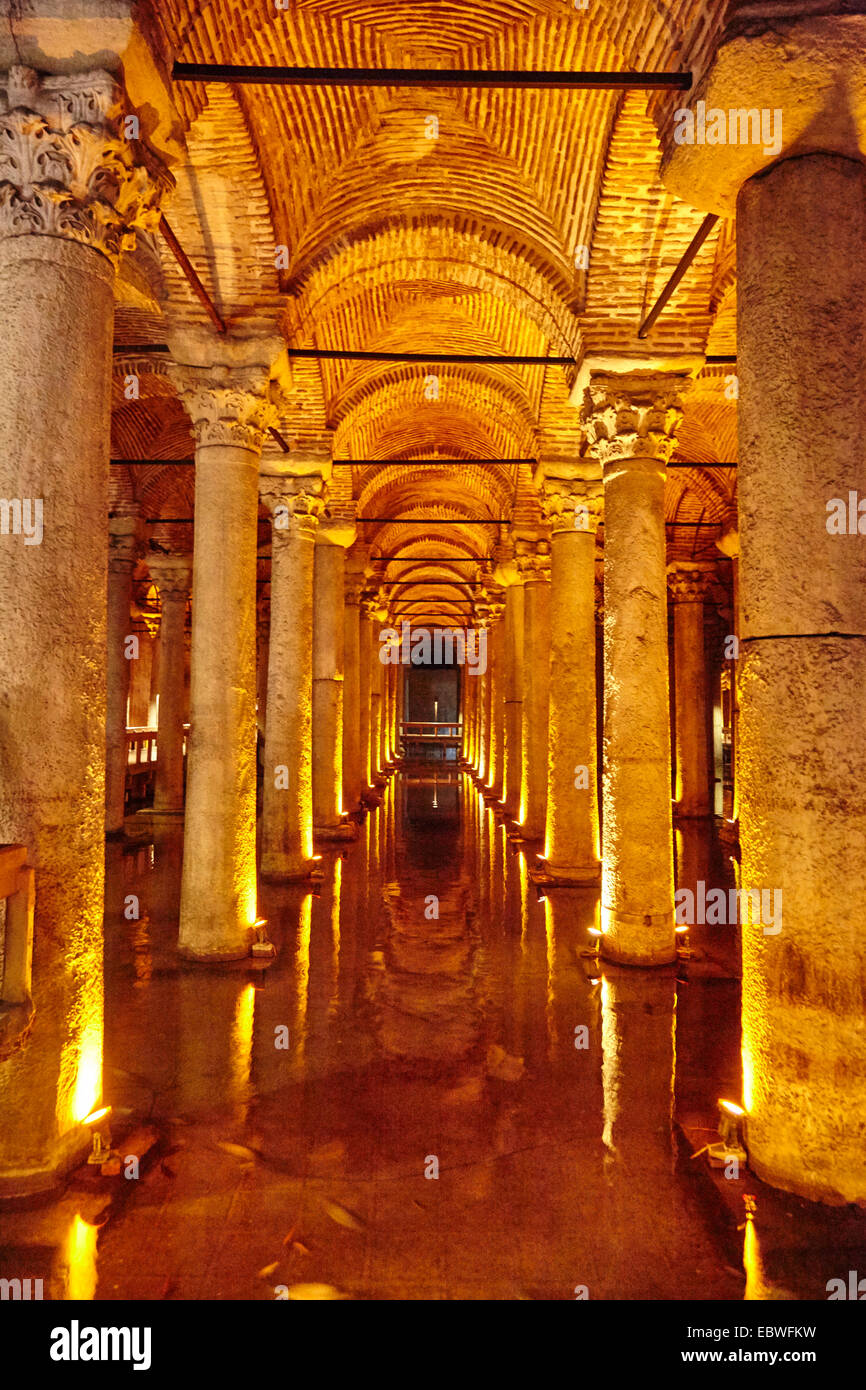 Basilica Cistern Istanbul Turkey Stock Photo - Alamy