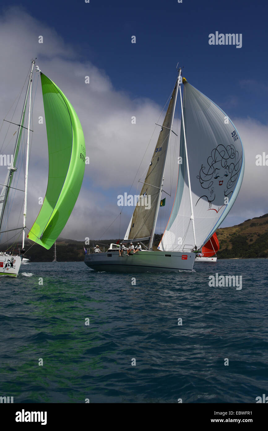 Peak racing boat hi-res stock photography and images - Alamy