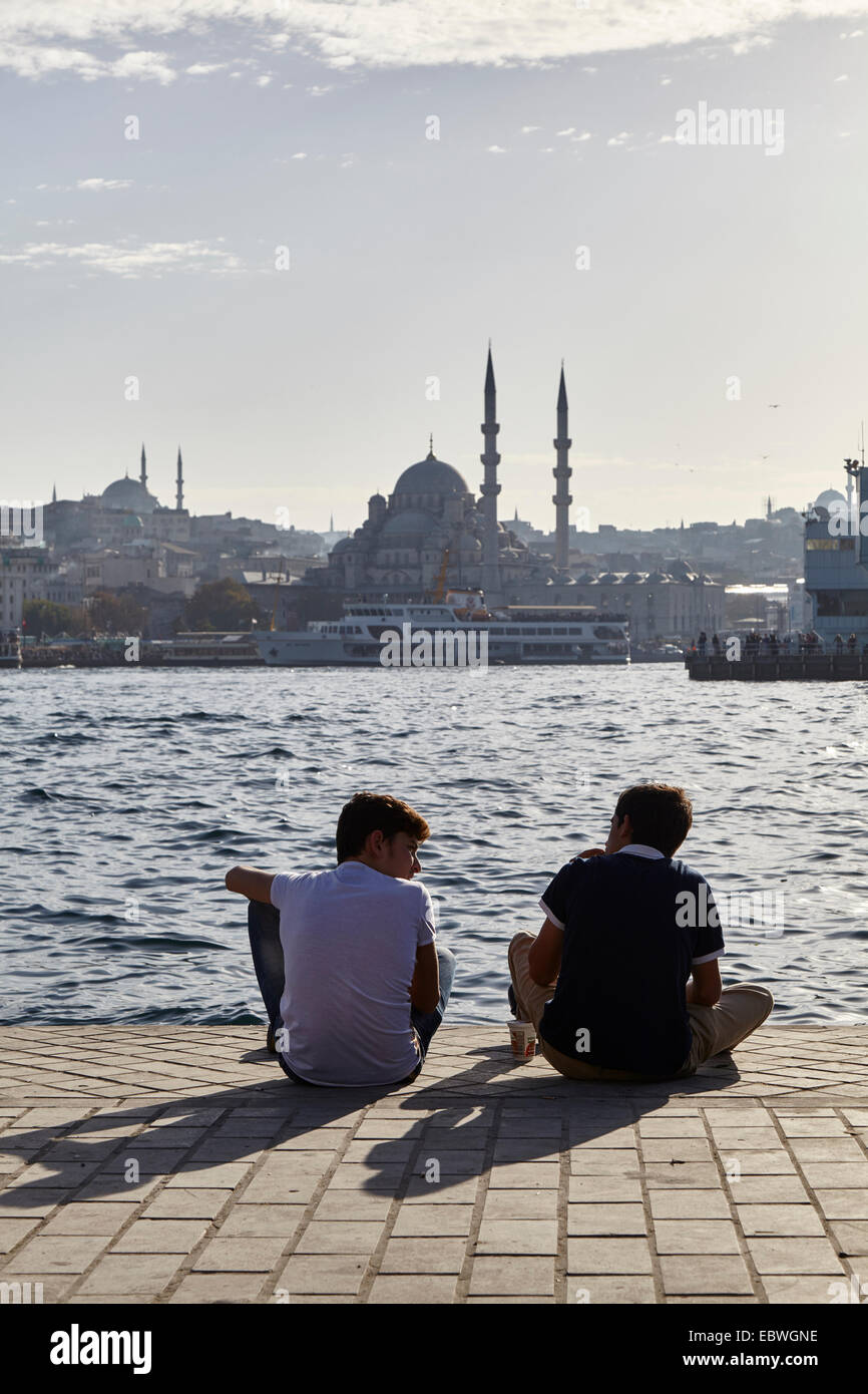 Two boys talking hi-res stock photography and images - Alamy