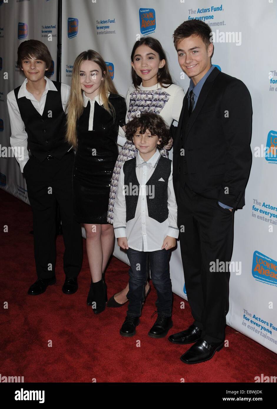 Sabrina carpenter and rowan blanchard hi-res stock photography and ...