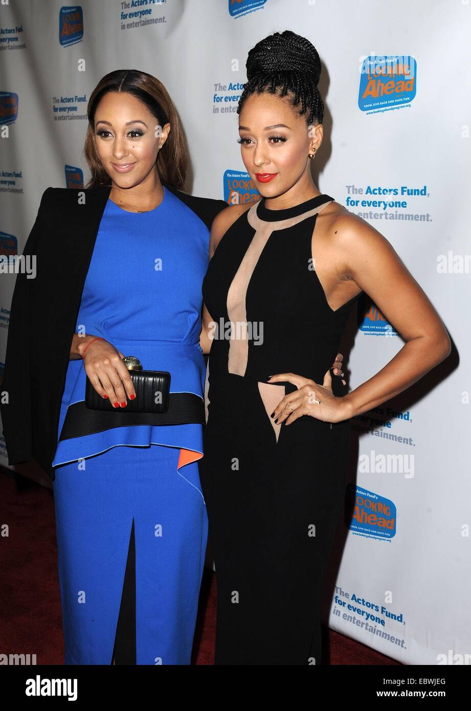 Los Angeles, CA, USA. 4th Dec, 2014. Tamera Mowry, Tia Mowry at ...