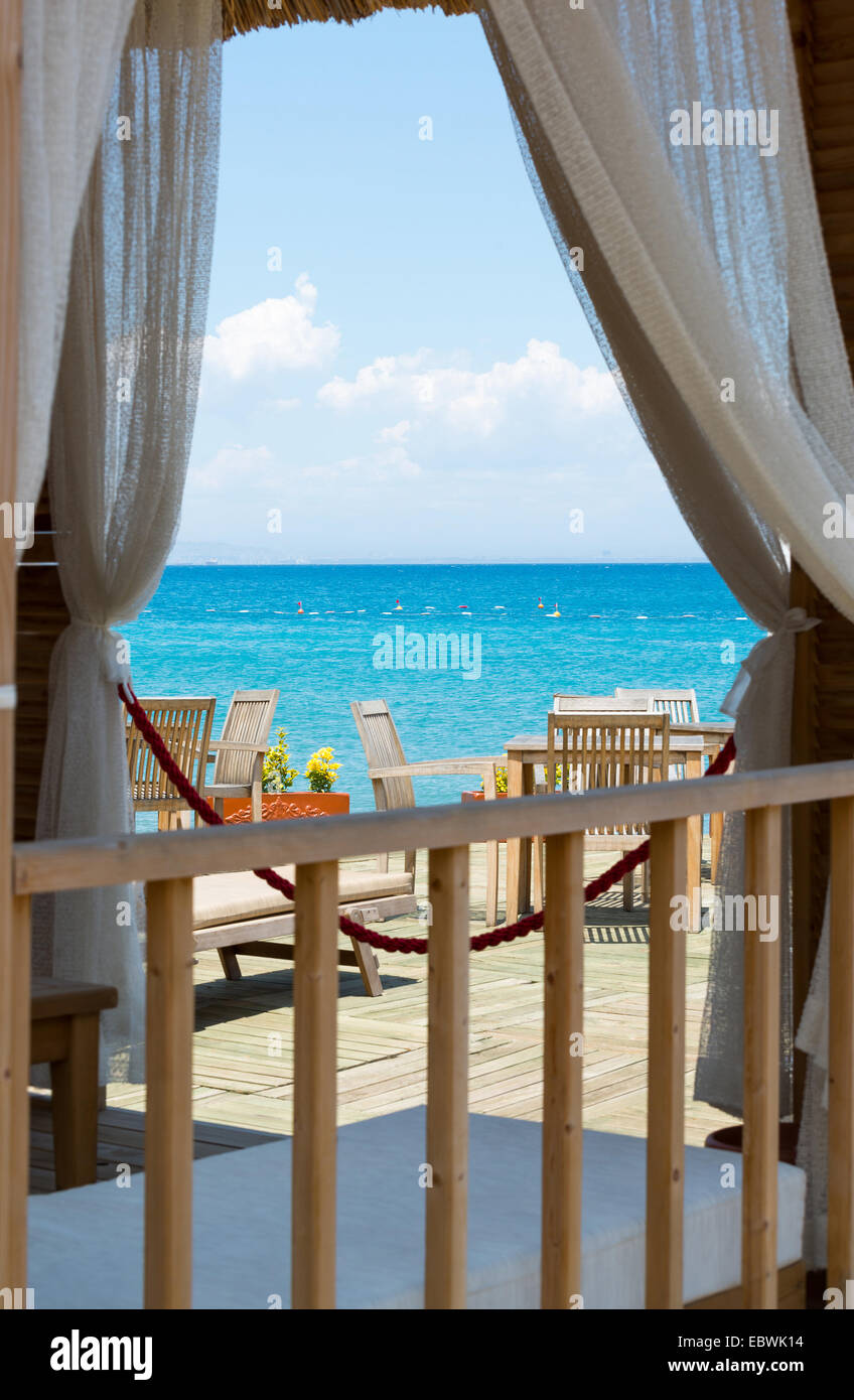 Ocean view from beach house hi-res stock photography and images - Alamy