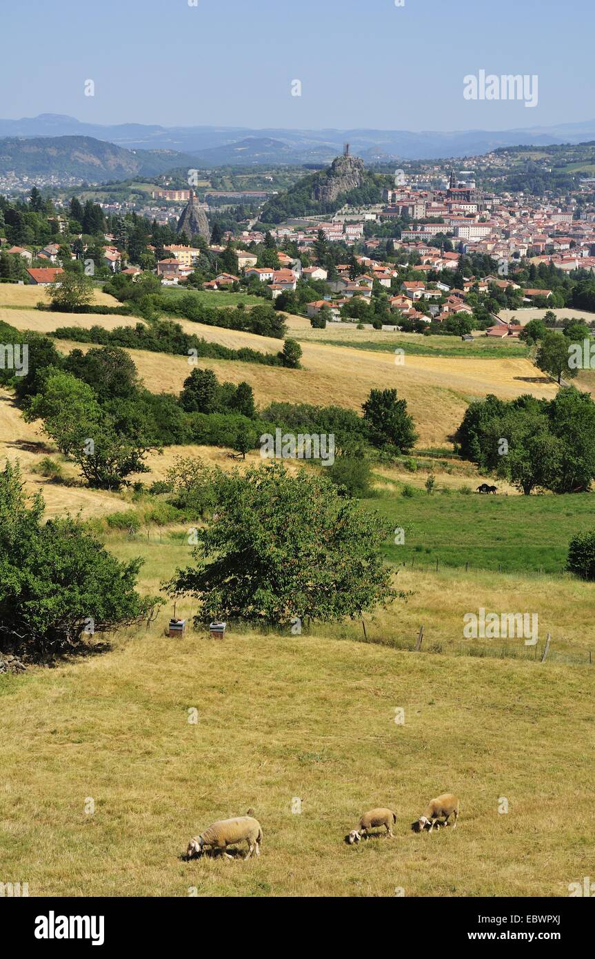The town of Le Puy-en-Velay, with basalt formations or Puys, Le Puy-en ...