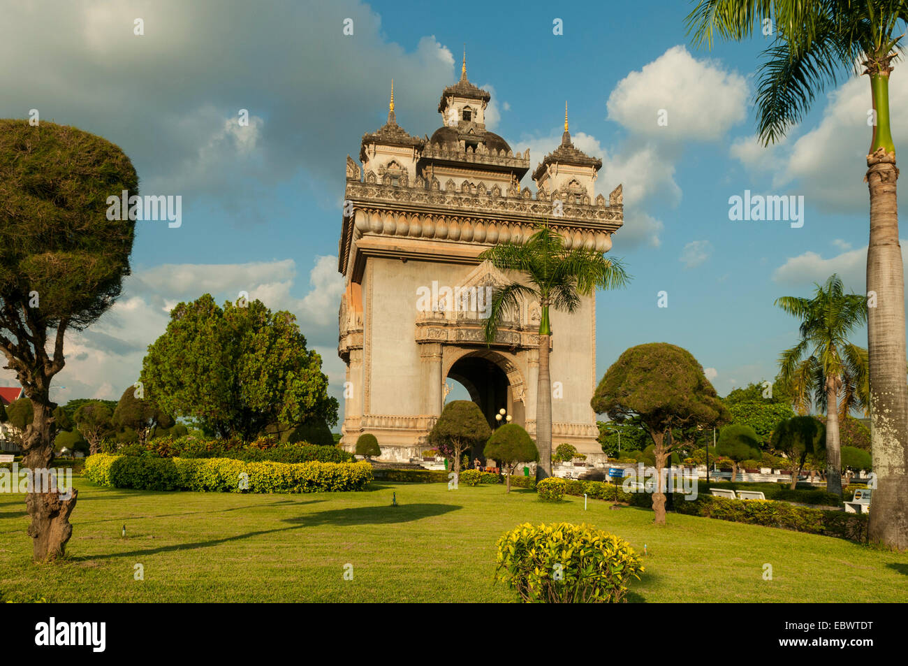 Vientiane sightseeing hi-res stock photography and images - Alamy