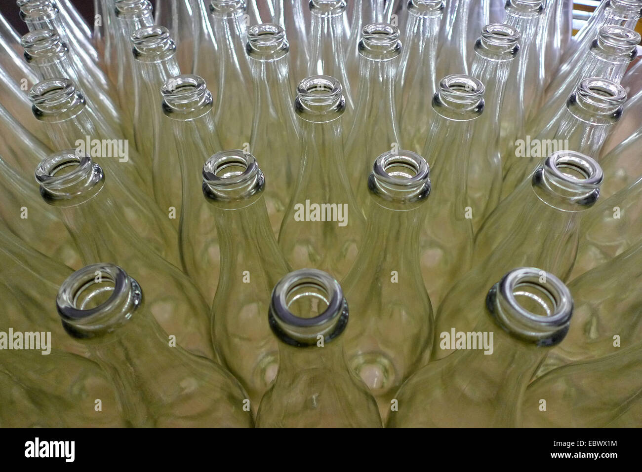 Empty wine bottles hi-res stock photography and images - Alamy