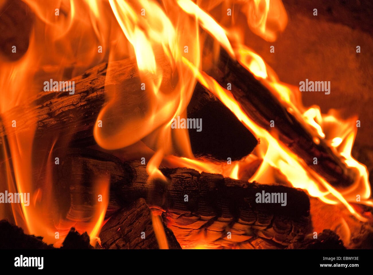Blazing fire flames fireplace bonfires hi-res stock photography and ...