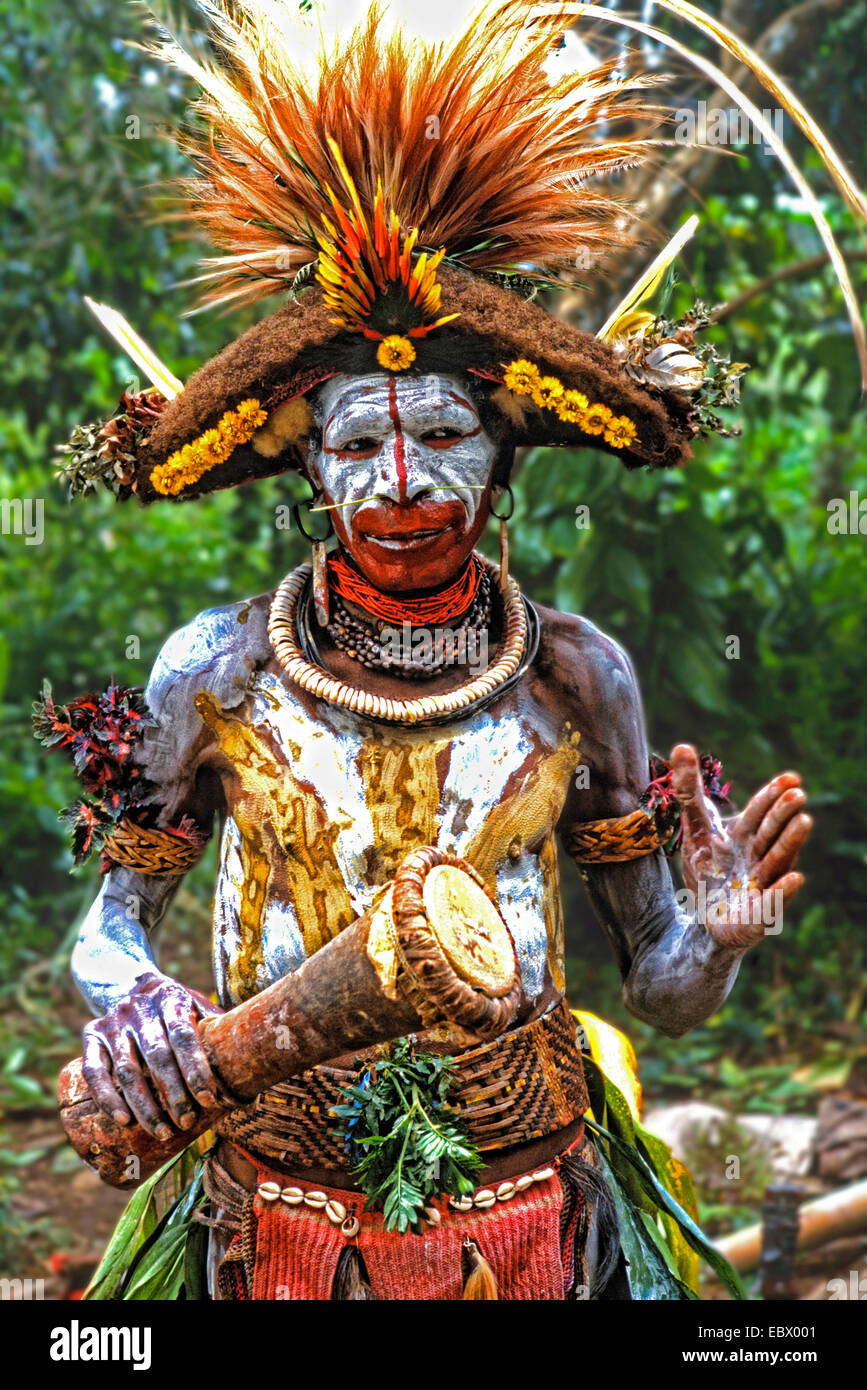 Colorful face mask hi-res stock photography and images - Alamy