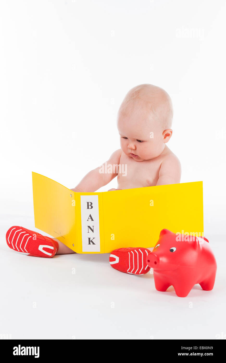 Accounts current hi-res stock photography and images - Alamy