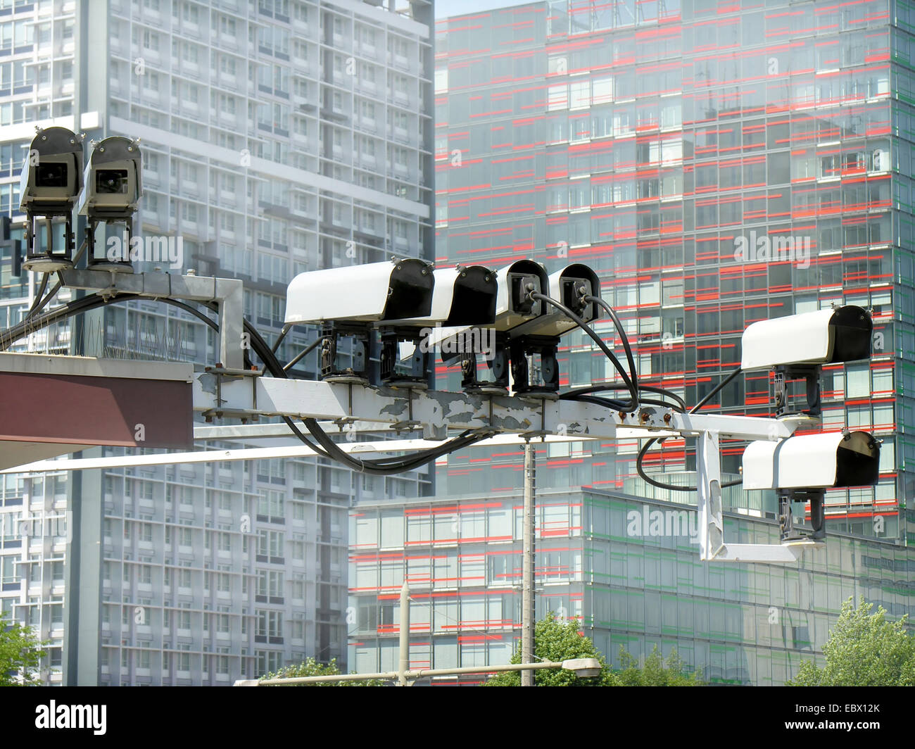 Railway station security cameras hi-res stock photography and images ...