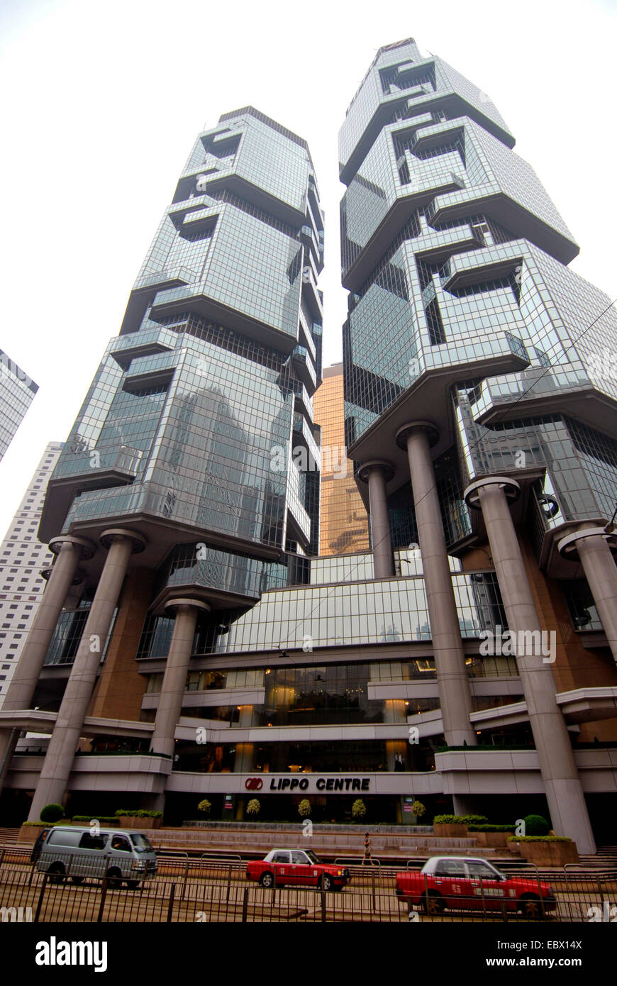 Lippo Center, China, Hong Kong Stock Photo - Alamy