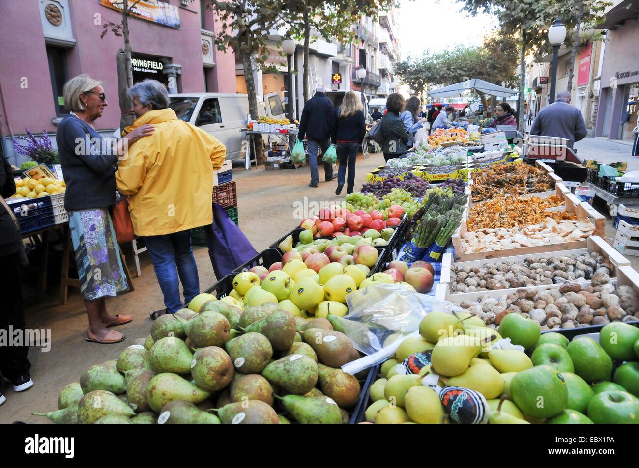 Open air market Lloret de Mar, Costa Brava, Spain Stock Photo - Alamy