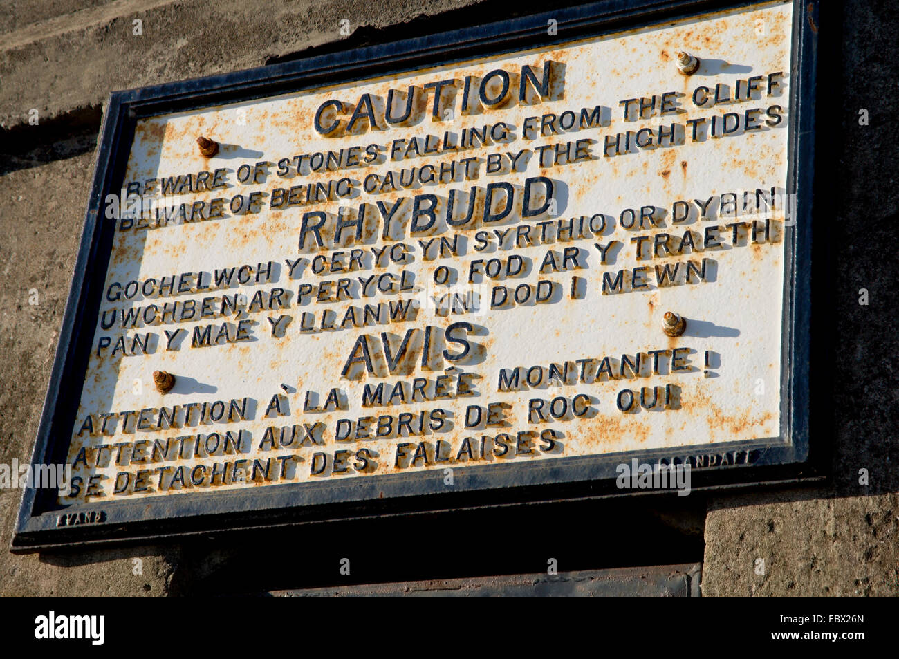 Warning sign in English, Welsh and French, Penarth, Vale of Glamorgan ...