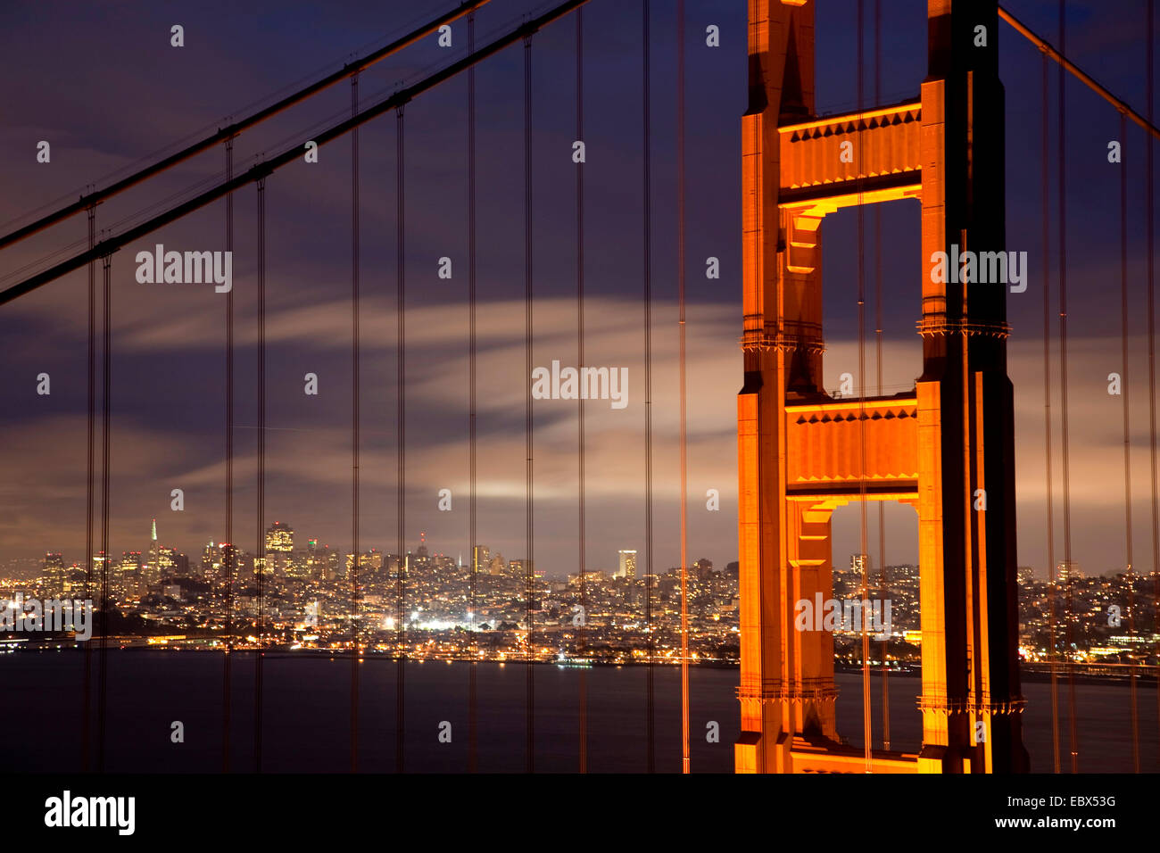 Golden gate Bridge at night, USA, California, Golden Gate Bridge, San ...
