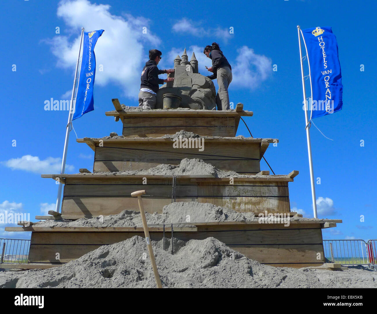 Adult sand sculptures hi-res stock photography and images - Alamy