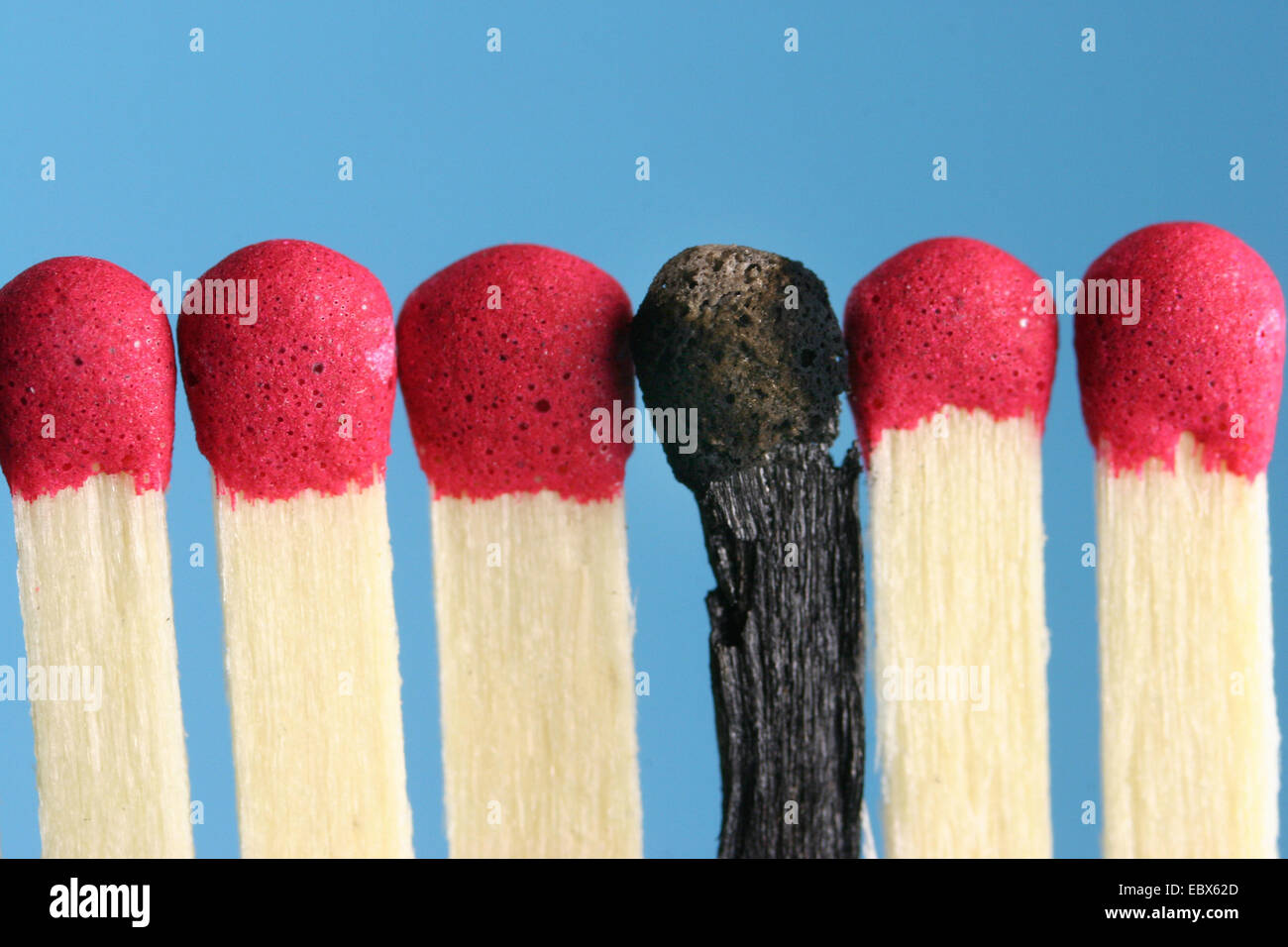Burnt down matches hi-res stock photography and images - Alamy