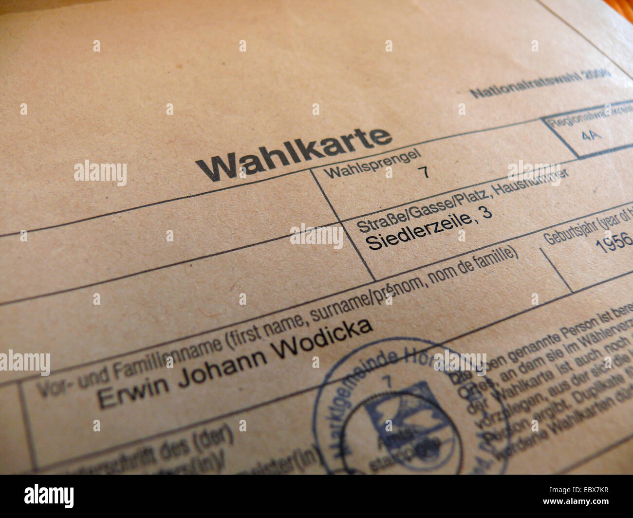 Ballot card hi-res stock photography and images - Alamy