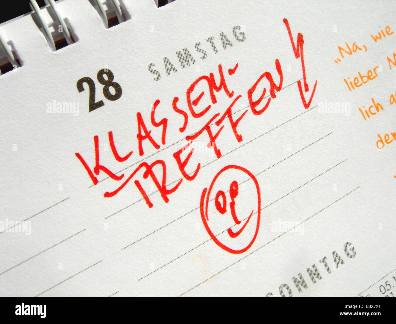 Horizontal calendar hi-res stock photography and images - Alamy