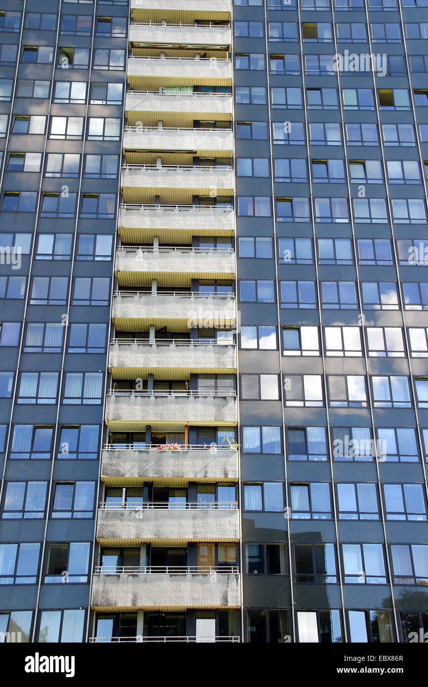 Balconies on facades houses hi-res stock photography and images - Alamy