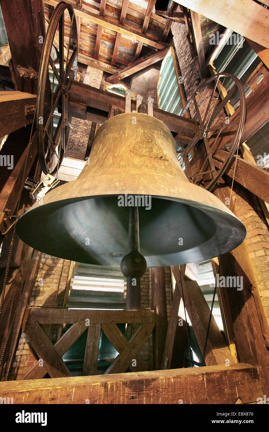 Bell peal hi-res stock photography and images - Alamy