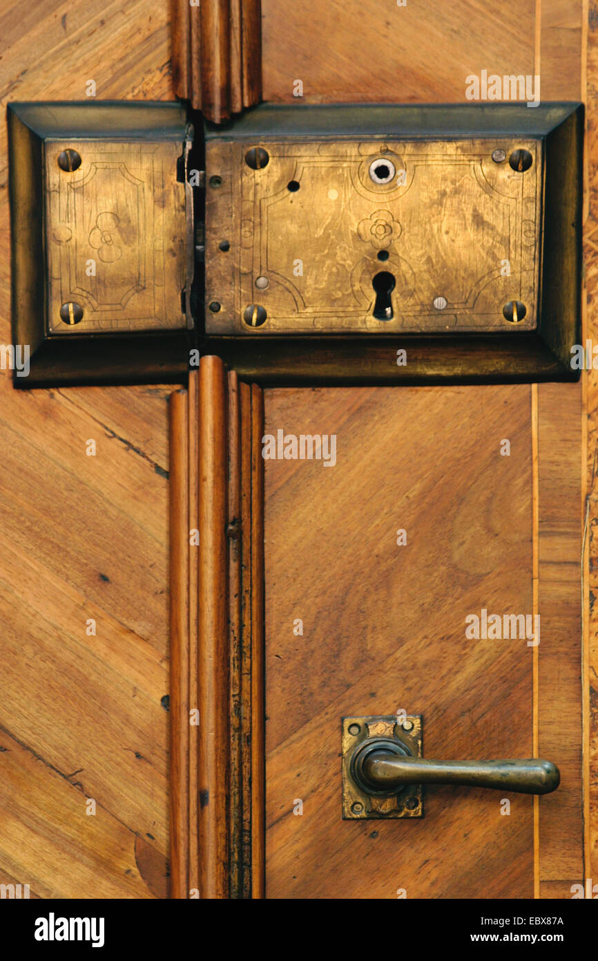 Old latches hi-res stock photography and images - Alamy