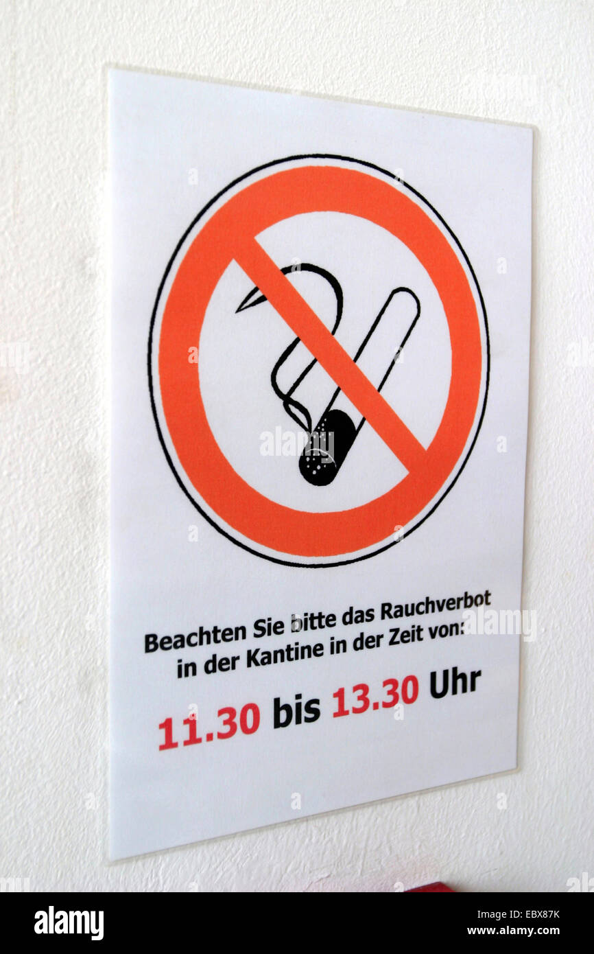 Nonsmoker sign in a cafeteria Stock Photo - Alamy