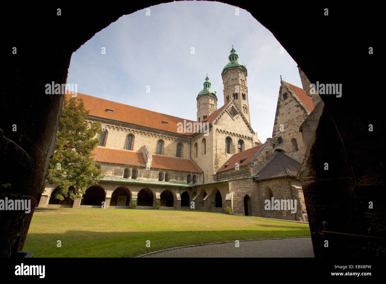 Naumburg cathedral hi-res stock photography and images - Alamy