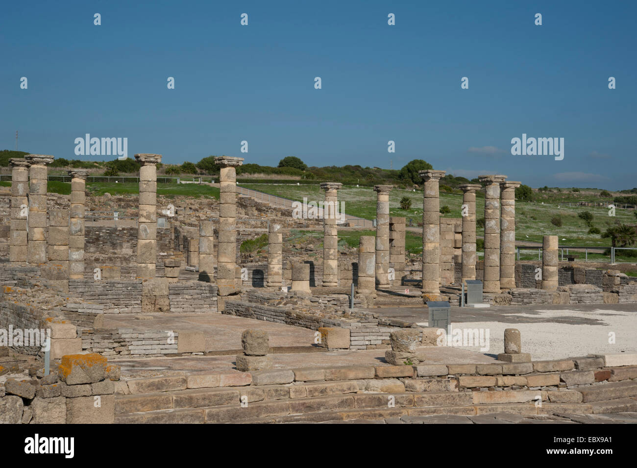 Ruinas romanas de bolonia hi-res stock photography and images - Alamy