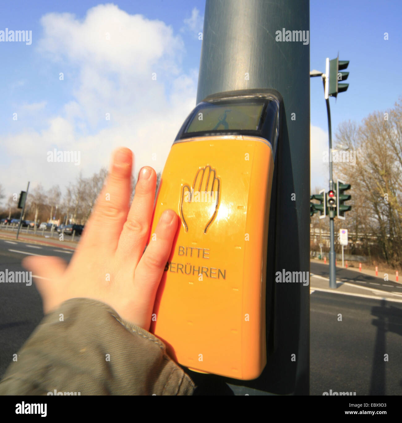 Pedestrian pictogram hi-res stock photography and images - Alamy