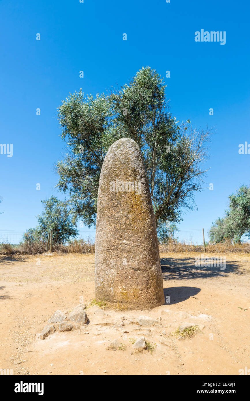 The Cromlech of the Almendres megalithic complex (or Almendres Cromlech ...