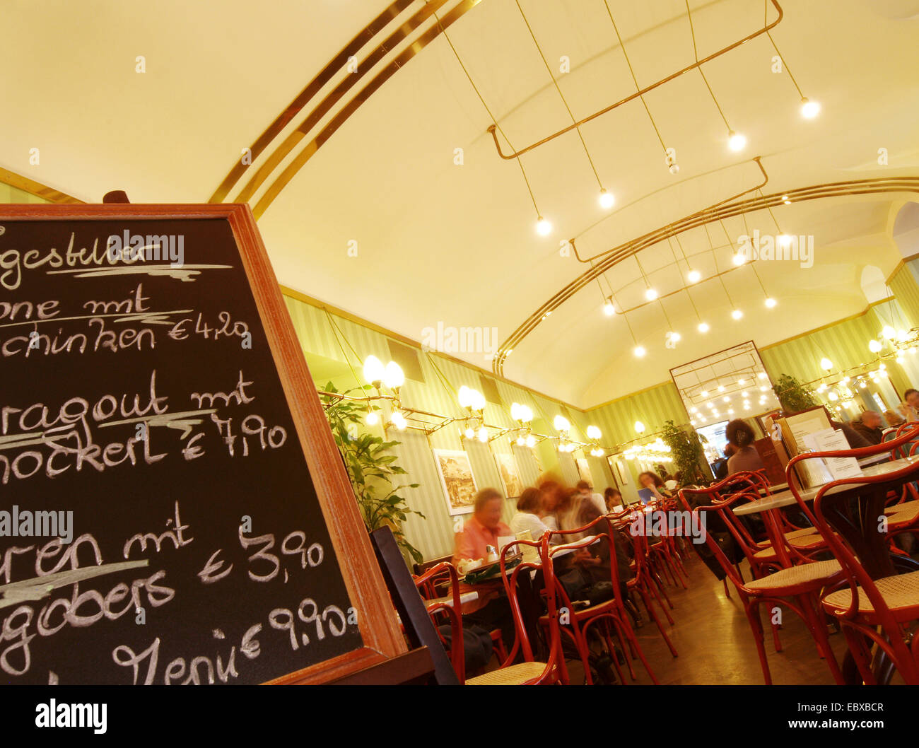 Cafe museum vienna hi-res stock photography and images - Alamy