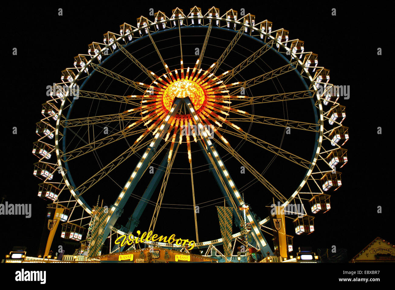 Big wheel at the oktoberfest in munich by night hi-res stock ...