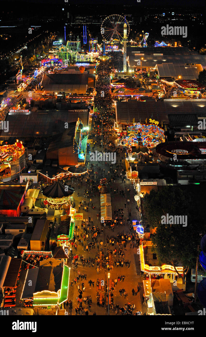fun fair in Stuttgart at night, Germany, Baden-Wuerttemberg, Stuttgart ...
