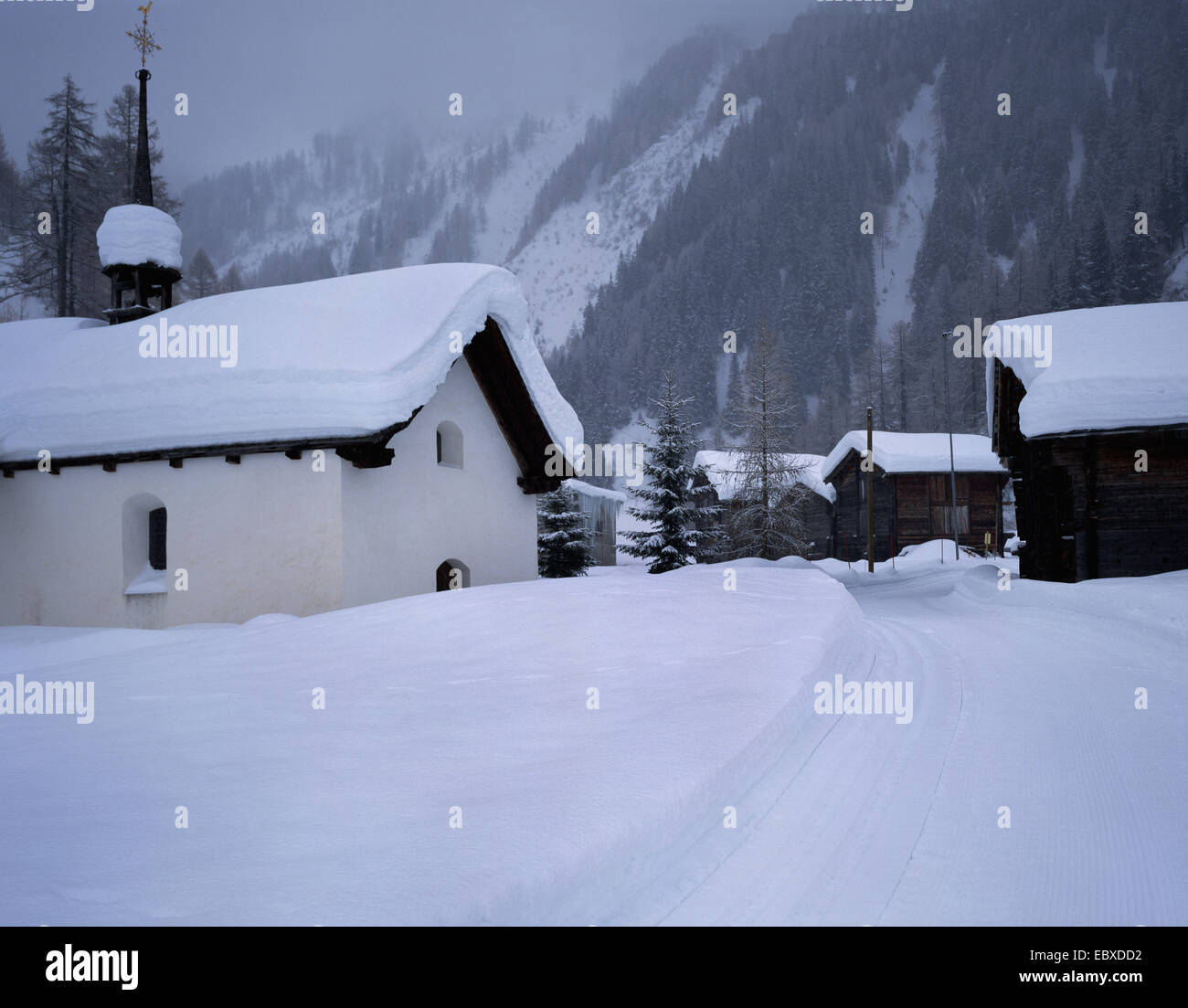 Village deep in the mountains hi-res stock photography and images - Alamy