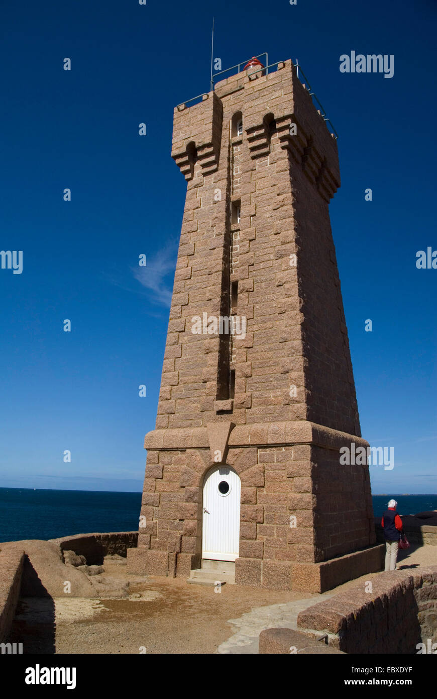 Lighthouse at cote de granit rose hi-res stock photography and images ...