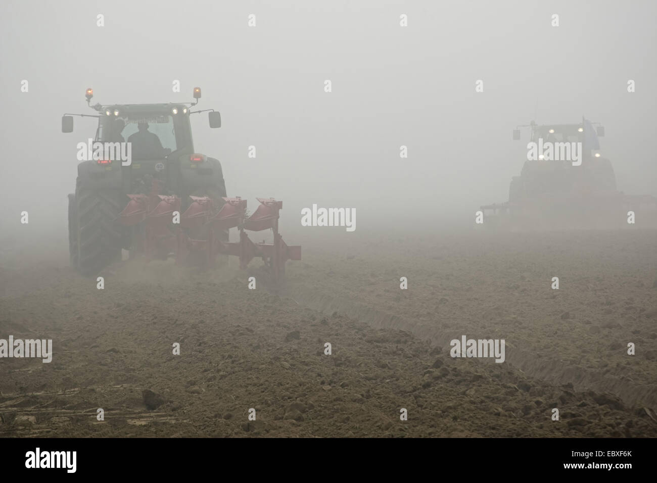 Track tractors hi-res stock photography and images - Alamy