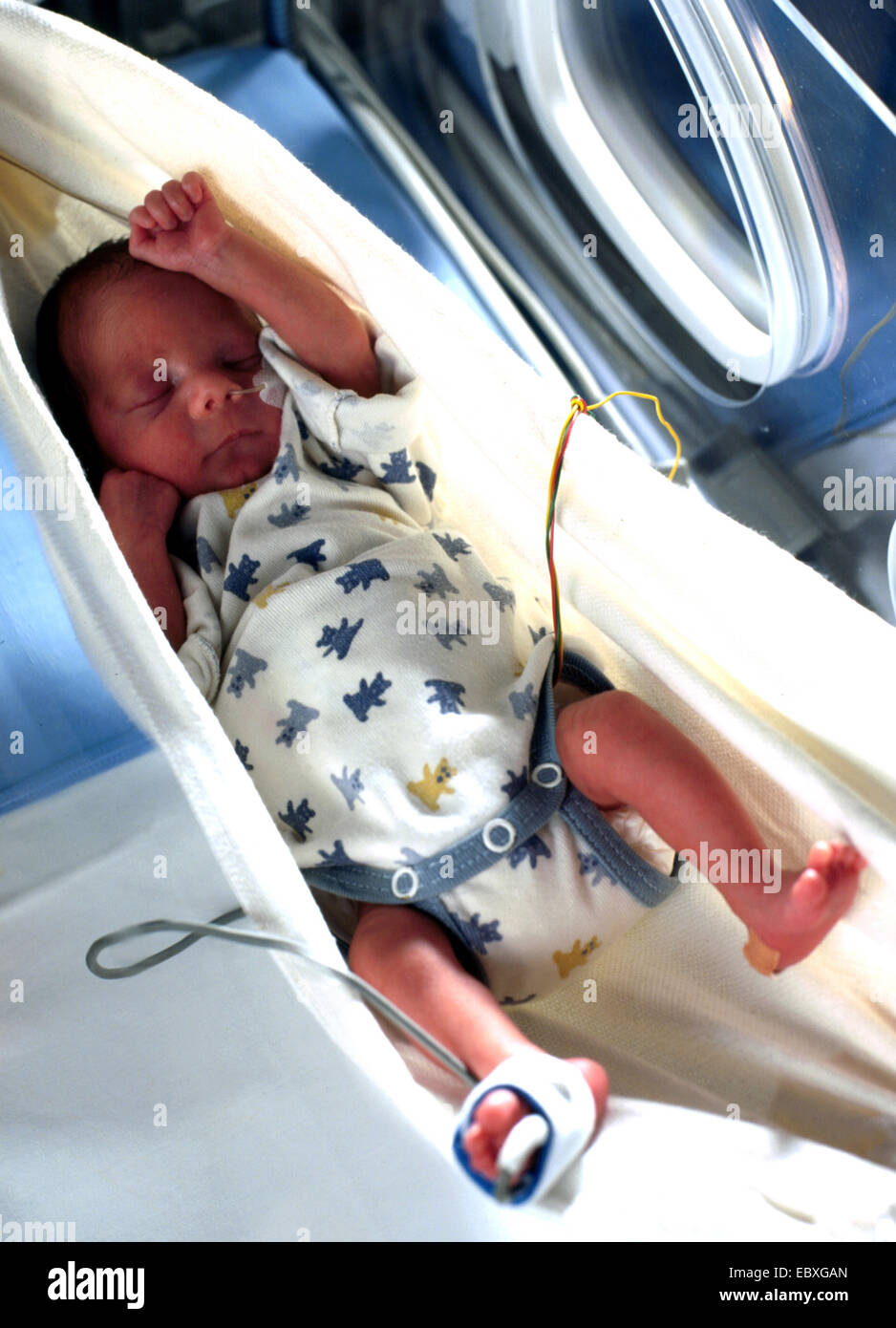 Preterm Baby High Resolution Stock Photography and Images - Alamy