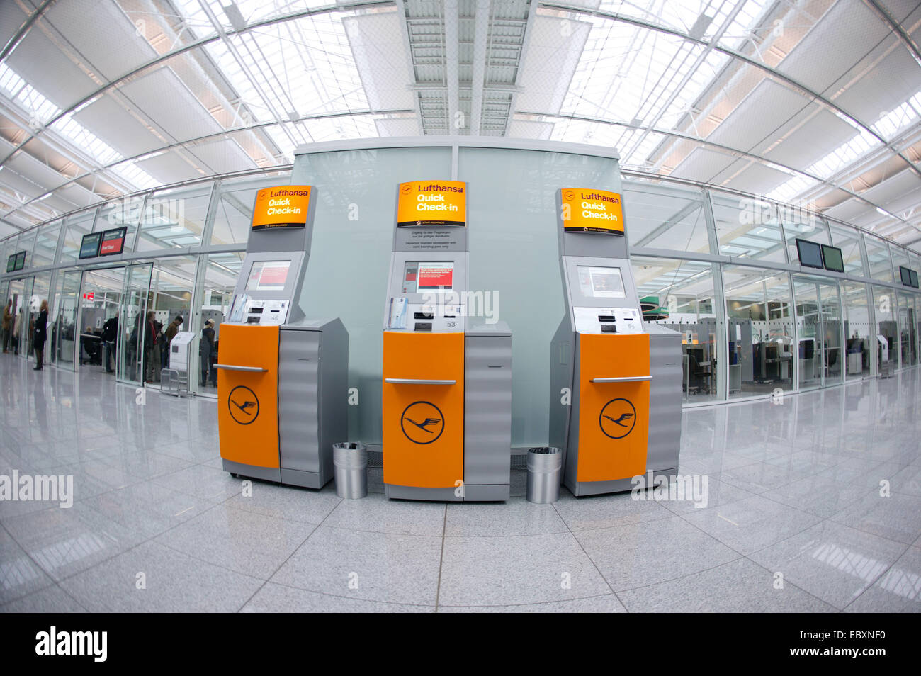 Quick Check-in at Munich Airport Stock Photo - Alamy