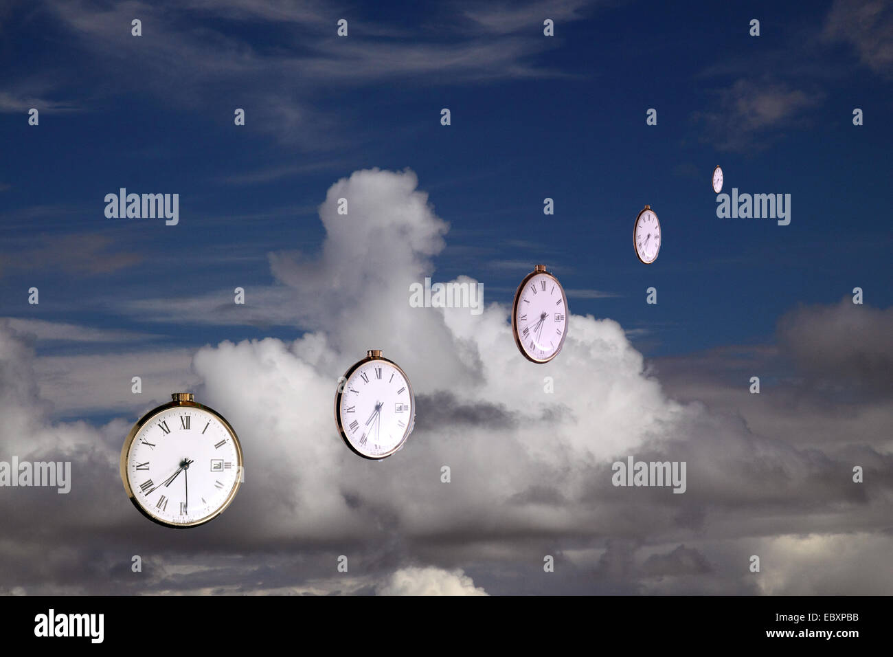 Time to fly hi-res stock photography and images - Alamy