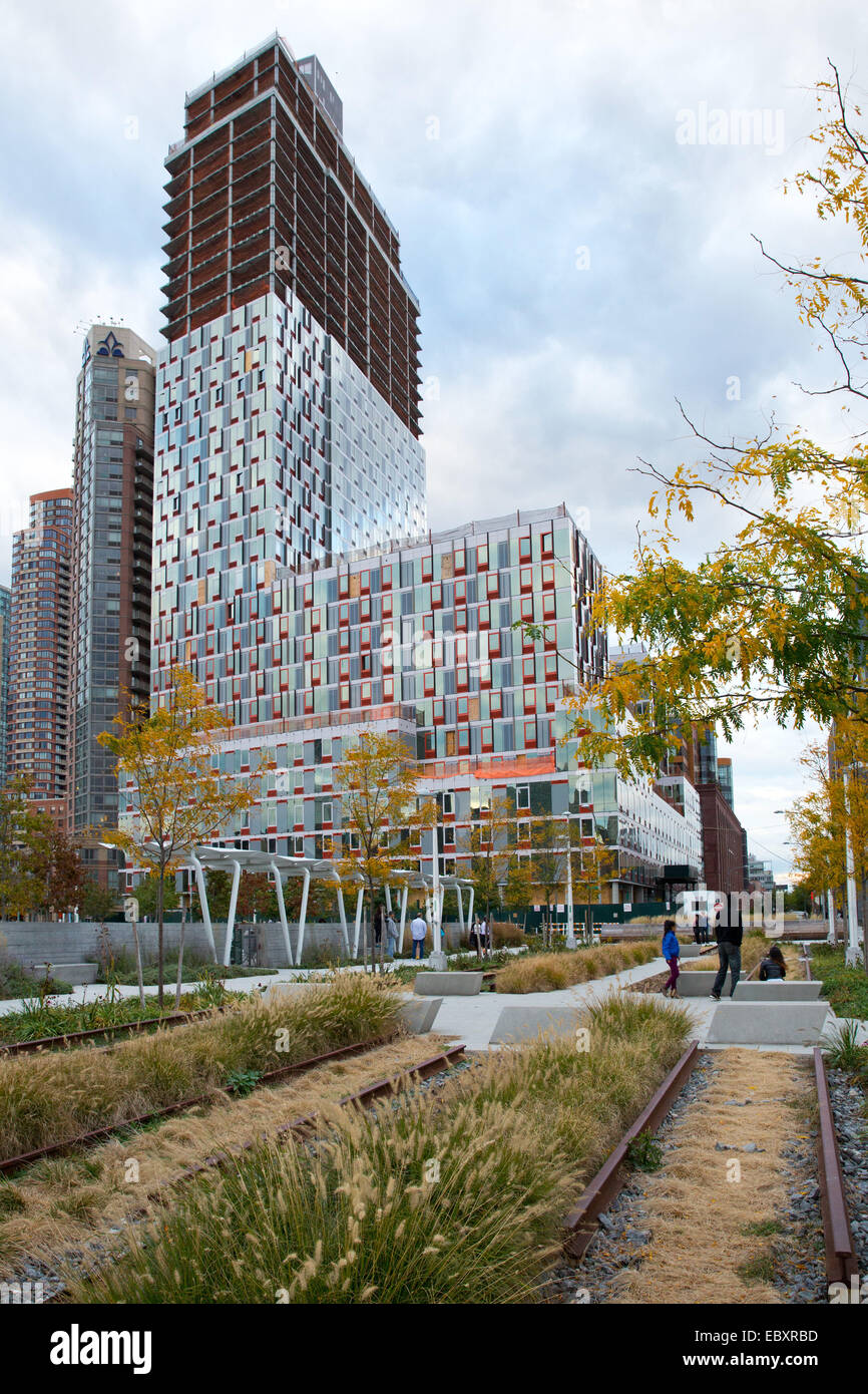 Hunter's Point South development, Long Island City, Queens, NY, USA ...