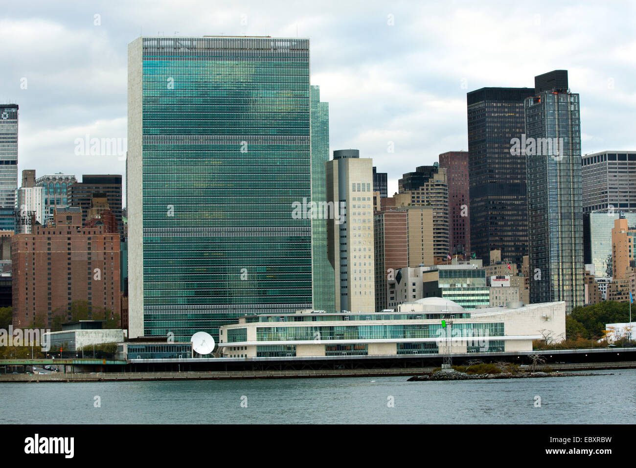 United Nations Building & East River, view from Long Island City ...