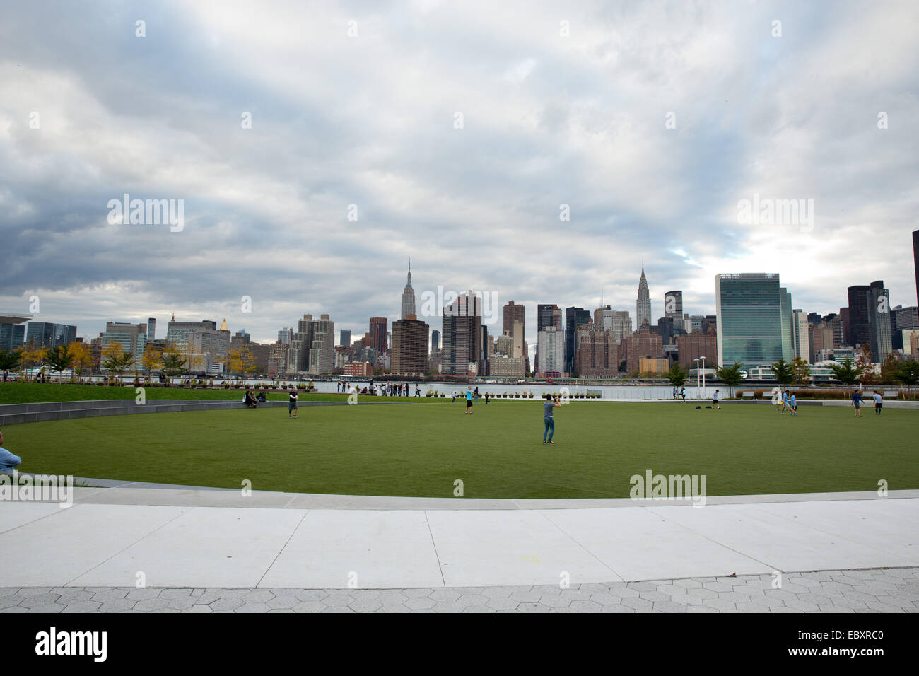 Hunter's Point South waterfront park, Long Island City, Queens, NY, USA ...